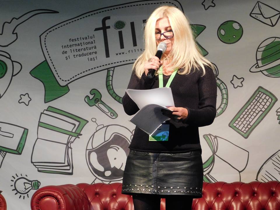 Să ne cunoaștem poeții: interviu cu Lia Faur (Bookaholic.ro)